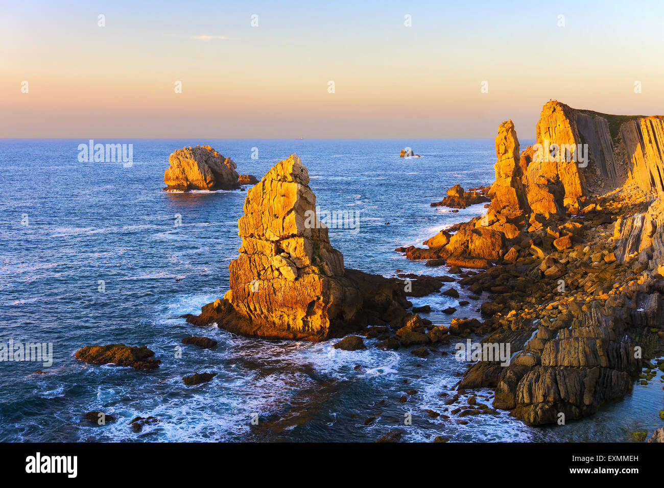 Rock Islets High Resolution Stock Photography and Images - Alamy