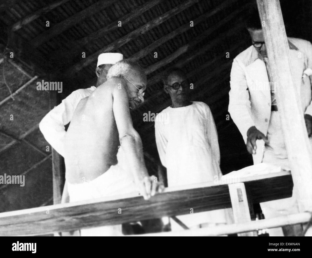 Gandhiji meeting hi-res stock photography and images - Alamy