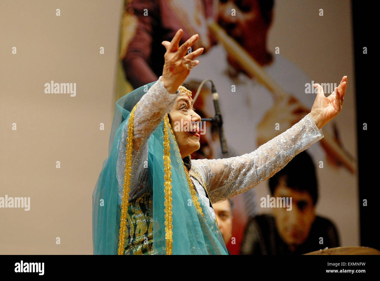 Sitara Devi, Indian dancer, classical Kathak style dancing, singer ...