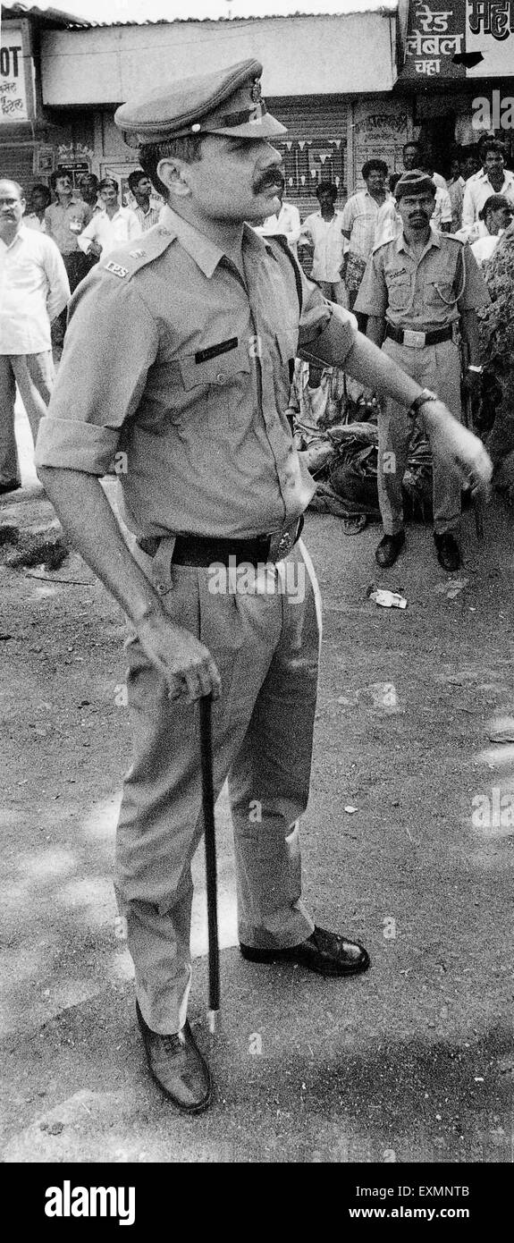 police officer mumbai Maharashtra India Stock Photo - Alamy
