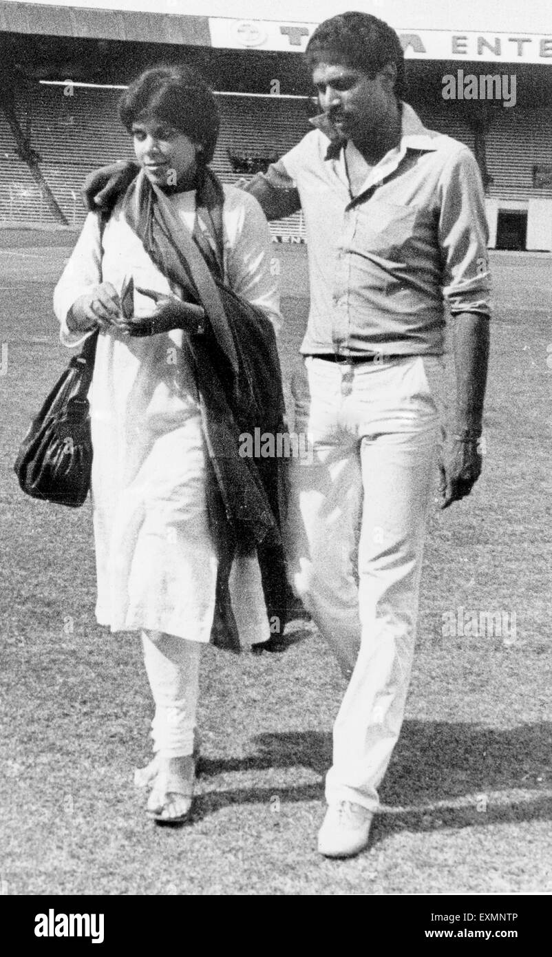 Stadium Wankhede Black And White Stock Photos Images Alamy Stadium Wankhede Black And White Stock Photos Images Alamy