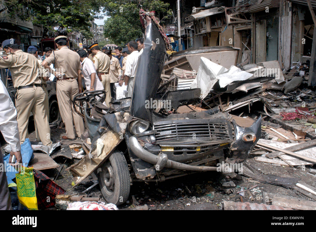 Indian Car Accident High Resolution Stock Photography and Images - Alamy