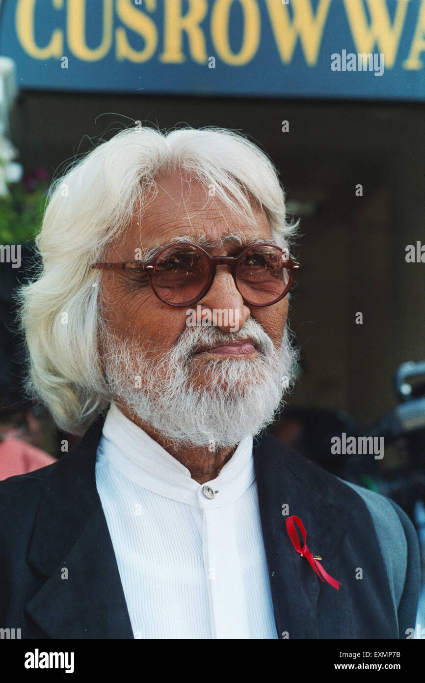 Maqbool Fida Husain commonly known as MF Husain, a Modern Indian ...