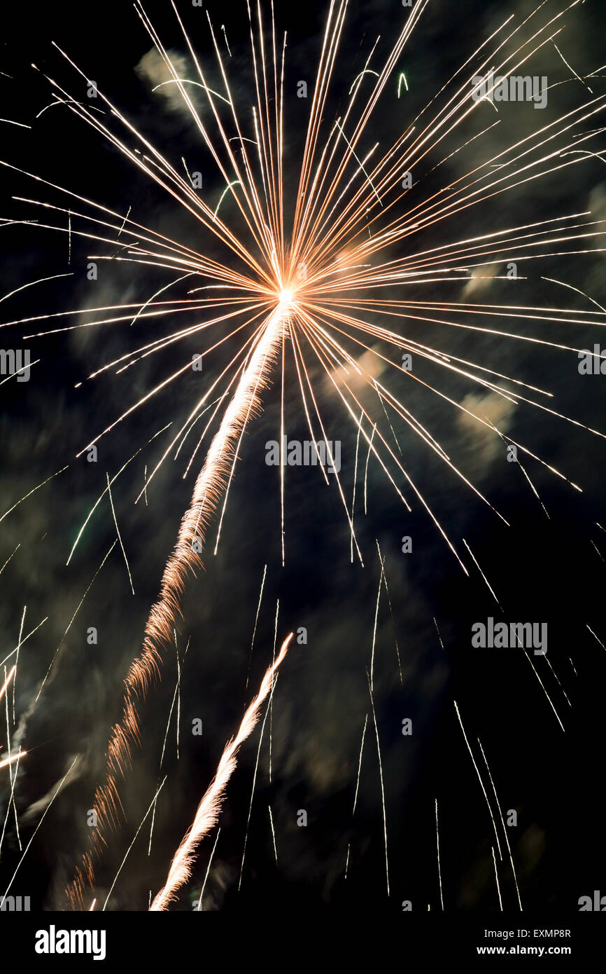 Honolulu, Hawaii. 10th Jul, 2015. Beautiful fireworks display in ...