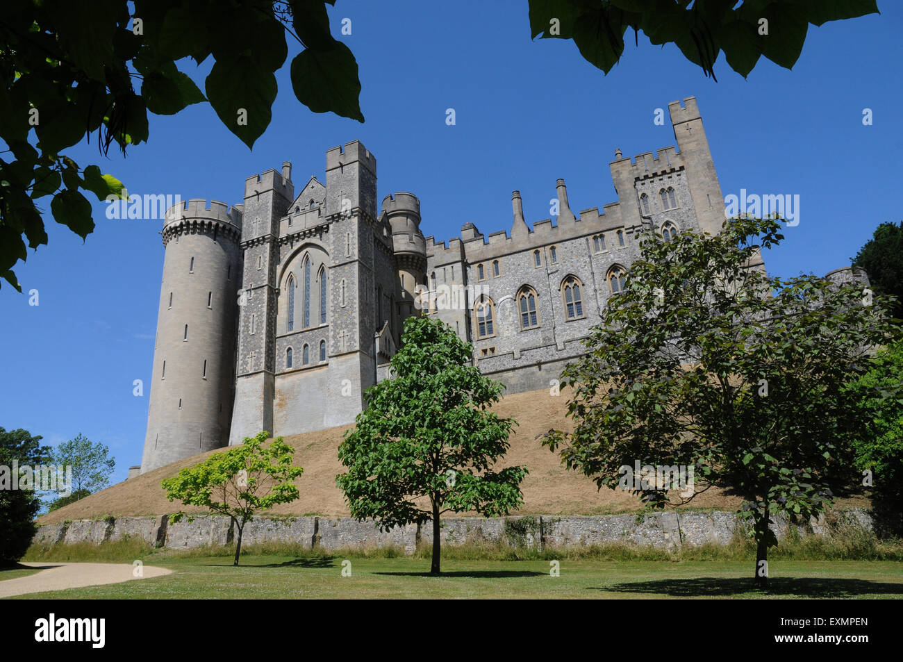 Duke of norfolk arundel castle hi-res stock photography and images - Alamy