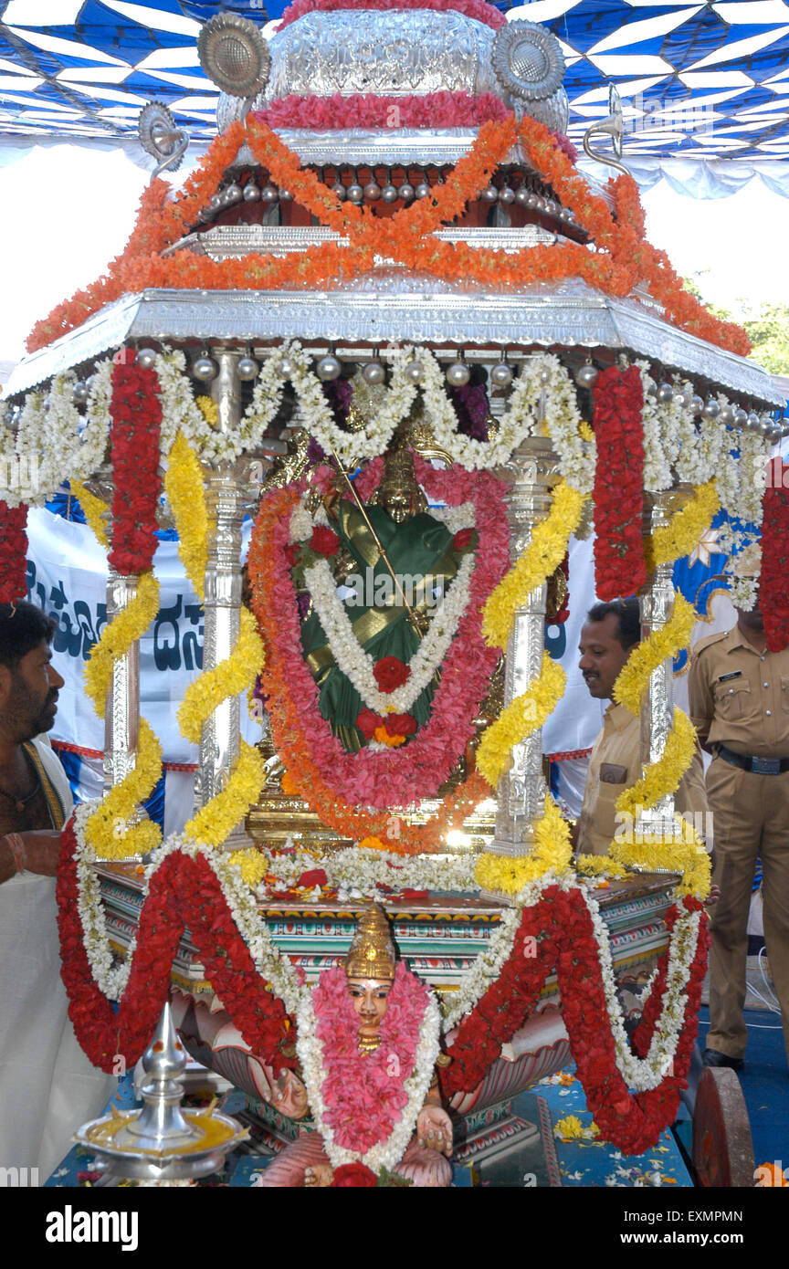 South indian dasara hi-res stock photography and images - Alamy