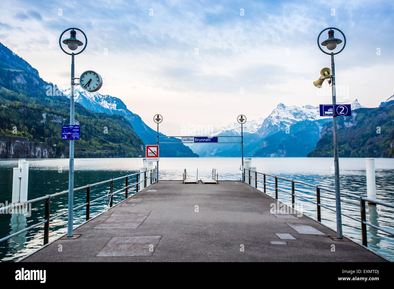 Switzerland brunnen hi-res stock photography and images - Alamy