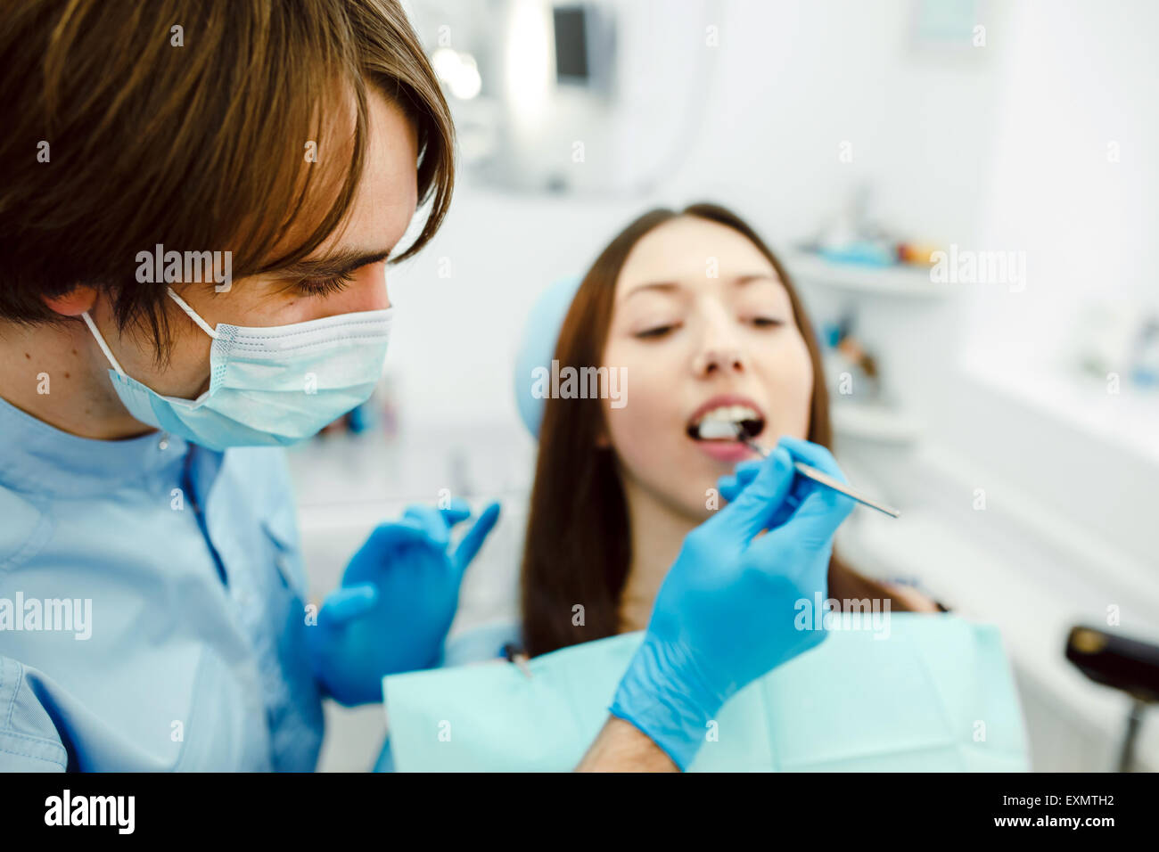 Inspection teeth the girl Stock Photo - Alamy