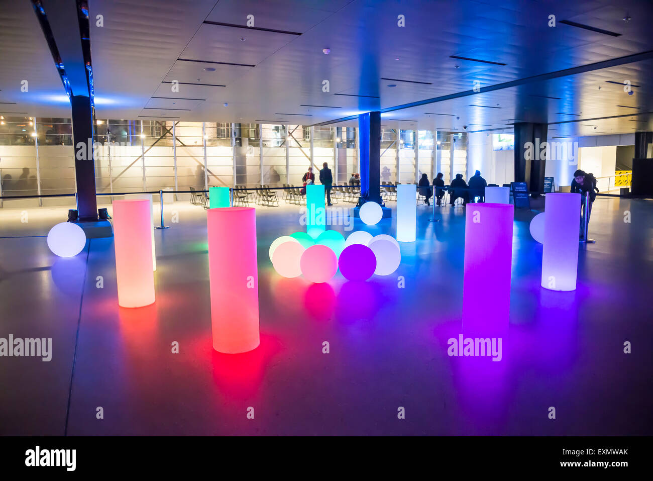 Vivid Festival, Light Installation, sculpture, Overseas Passenger ...