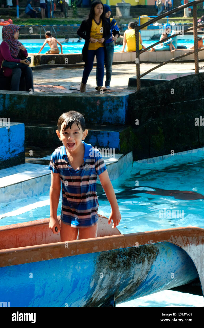 Little ken hi-res stock photography and images - Alamy