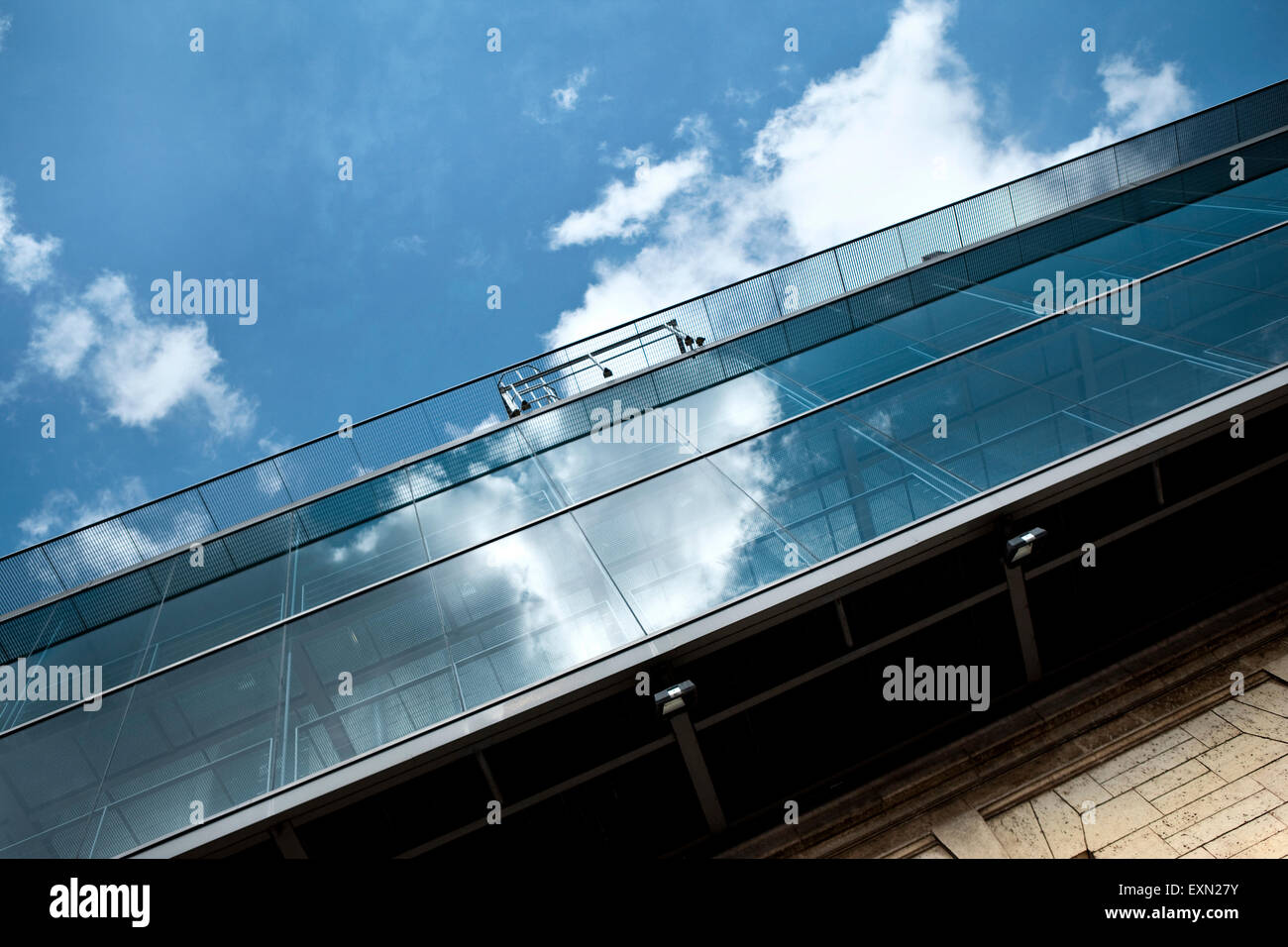 Footbridge design hi-res stock photography and images - Alamy