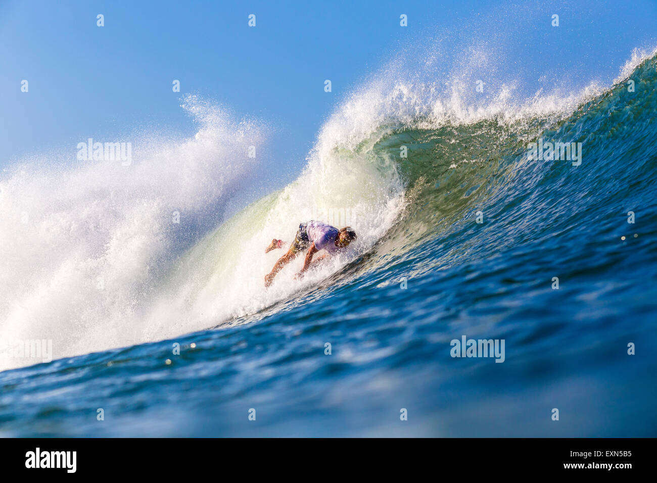 Surfers wipeout hi-res stock photography and images - Alamy