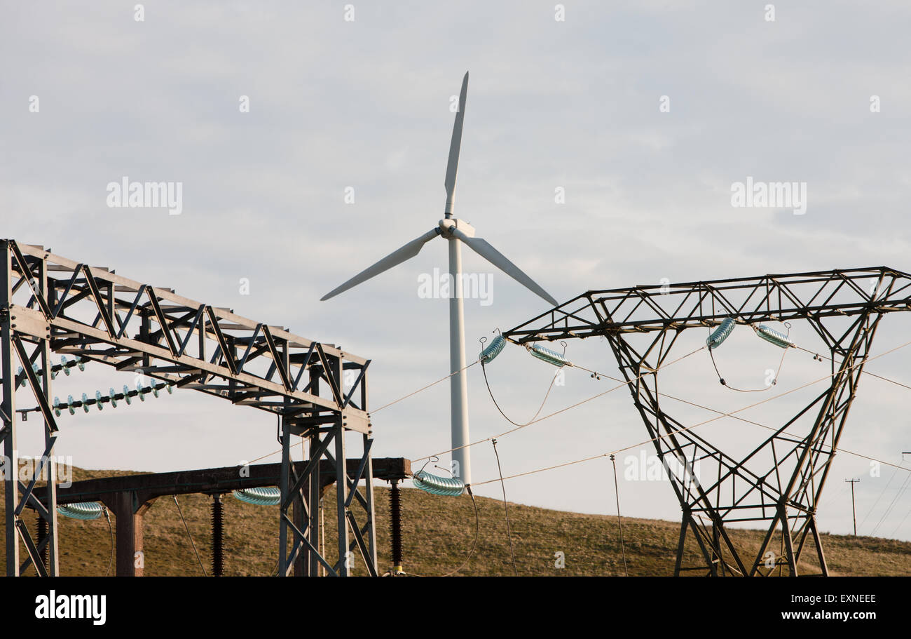 Pylons carrying electricity from Rheidol Hydro Power Station and Wind ...