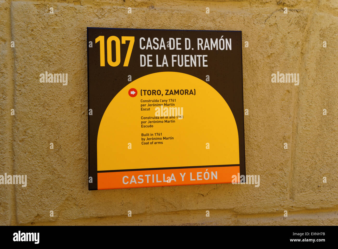 Street sign Barcelona Stock Photo - Alamy