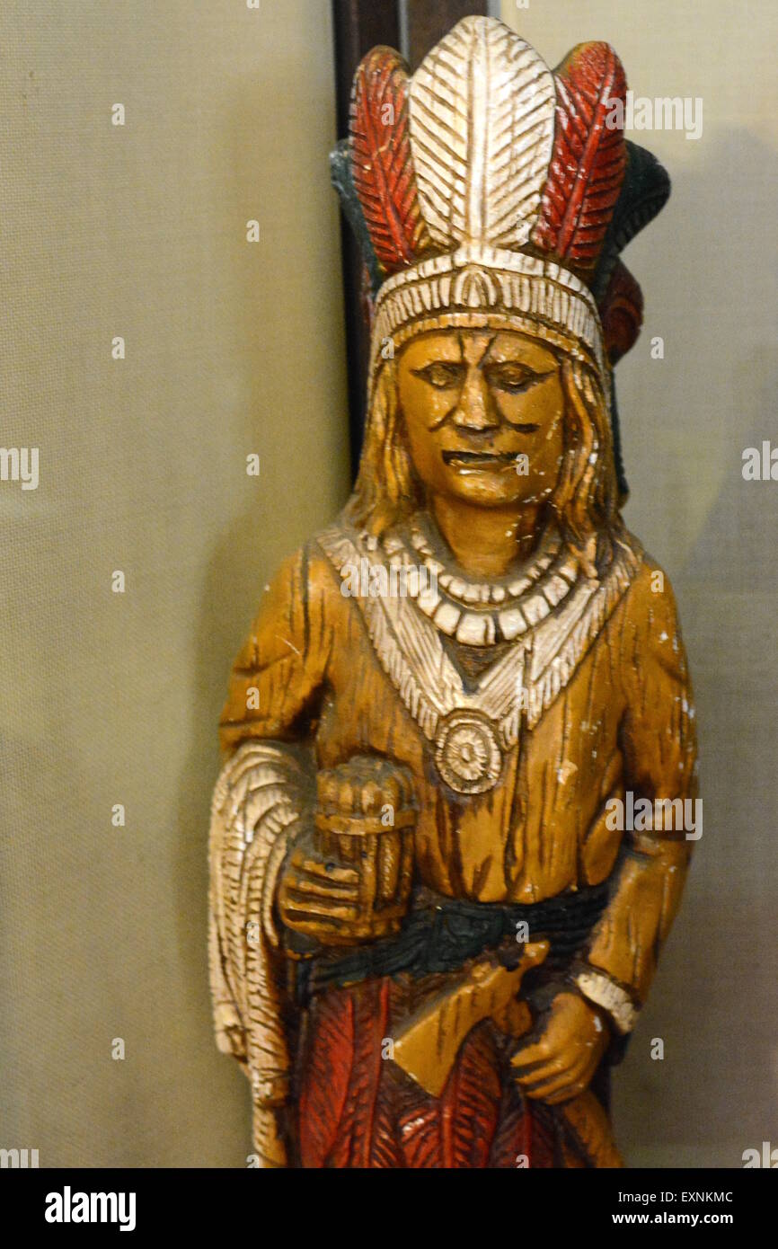 Indian statue hi-res stock photography and images - Alamy