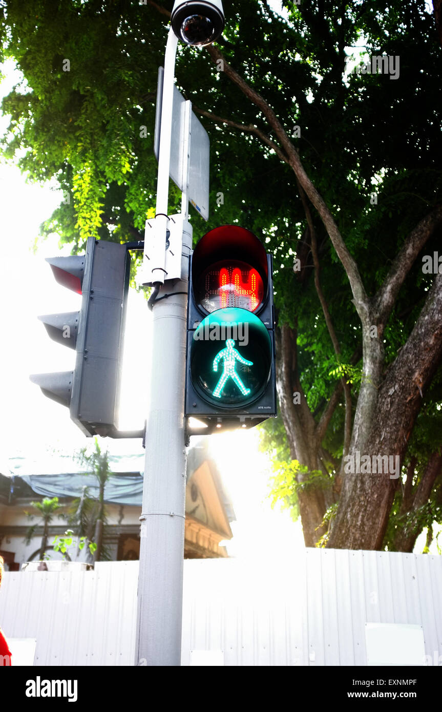Traffic light sign pedestrian crossing Stock Photo - Alamy