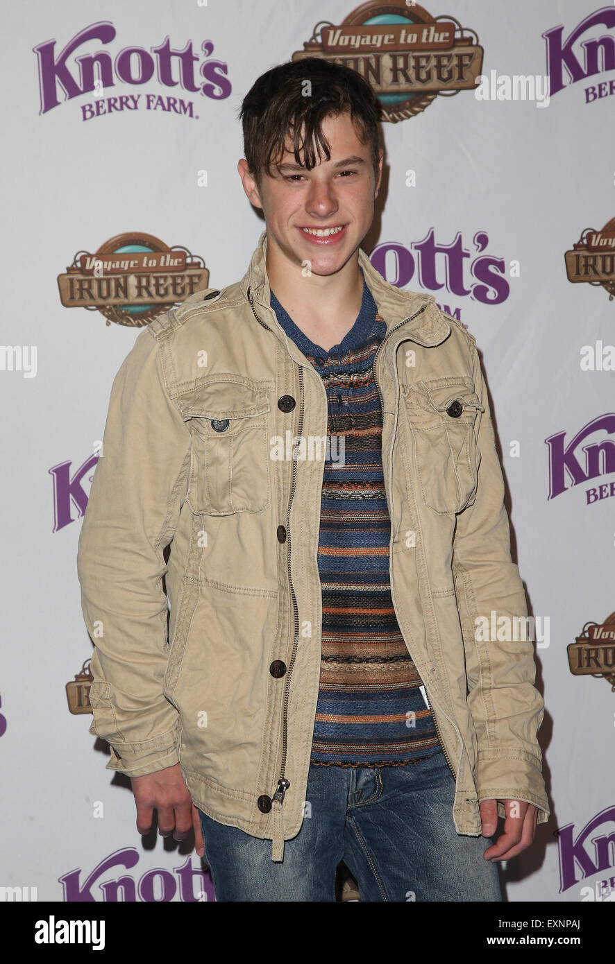 Knott's Berry Farm Celebrates The launch Of Their New Ride Voyage To ...