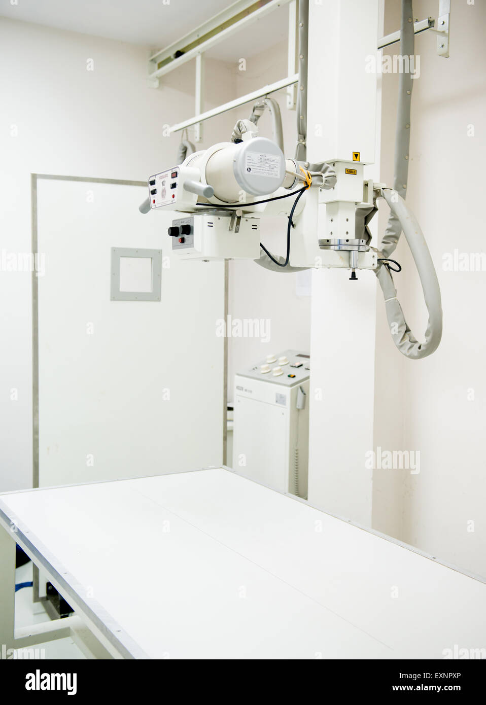 Xray room hi-res stock photography and images - Alamy