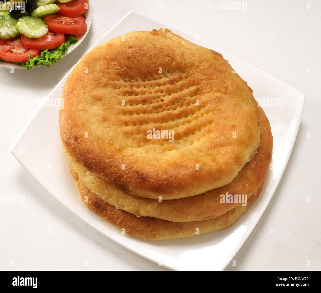 Naan taftan hi-res stock photography and images - Alamy