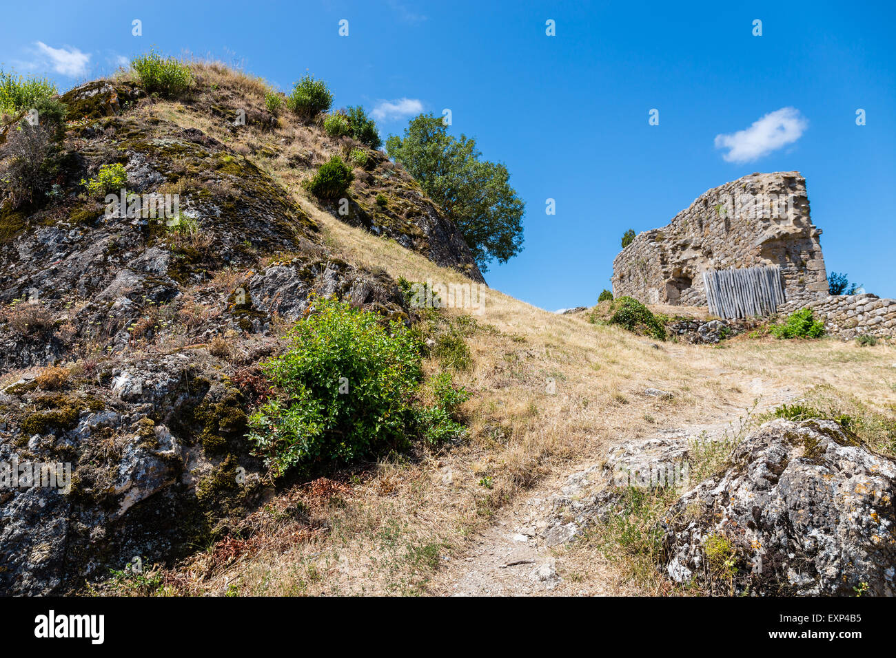 Inside castle of Termes ruins Stock Photo - Alamy