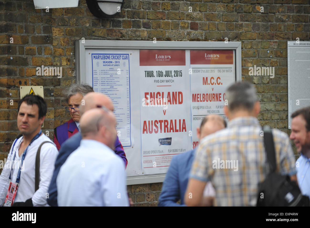 Lord's Test Cricket match queue members queuing Stock Photo - Alamy