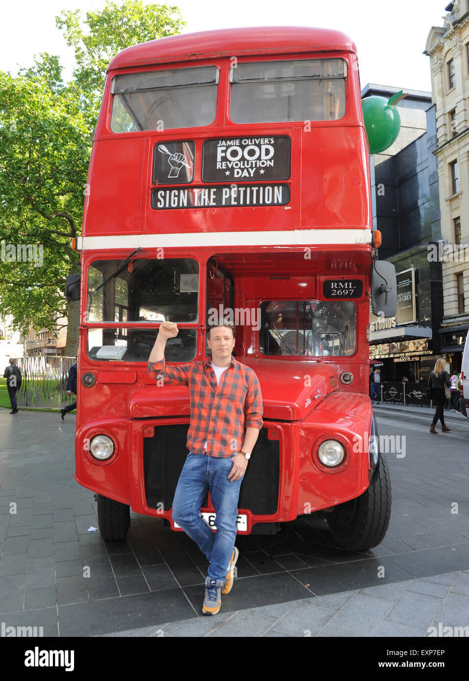 Jamie Oliver seen out in London Featuring: Jamie Oliver Where: London ...