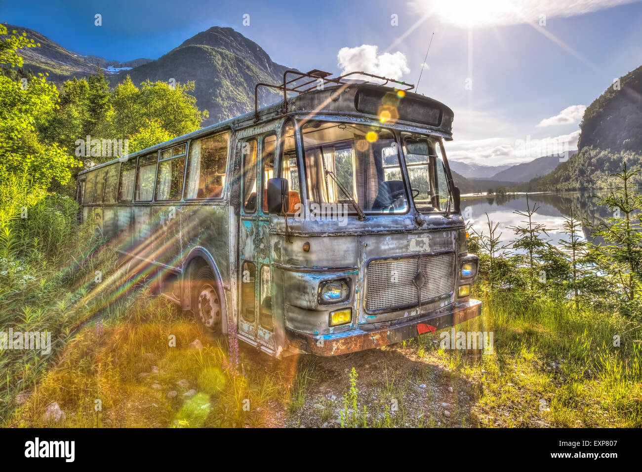 Rusted old bus hi-res stock photography and images - Alamy