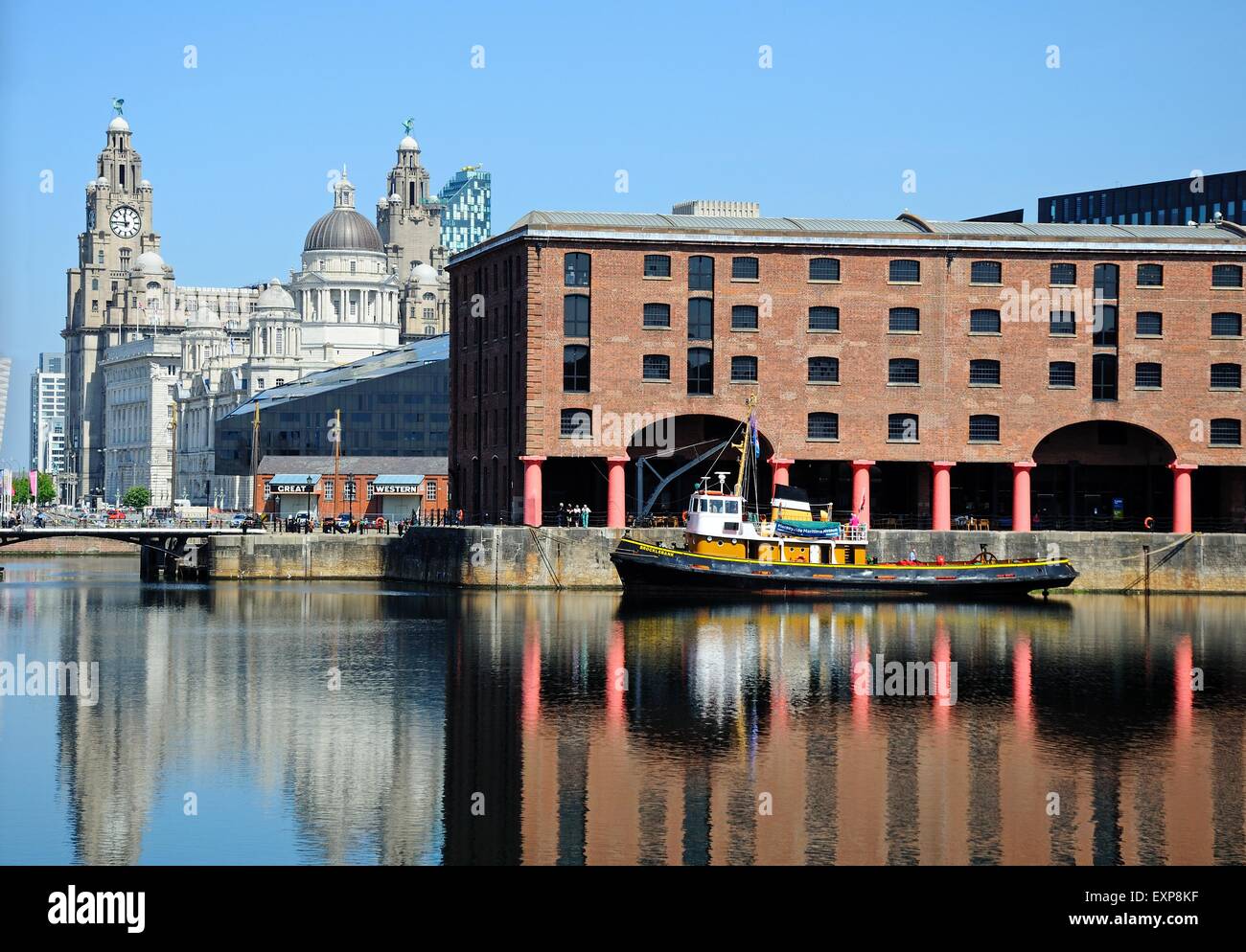 Liverpool merseyside tug hi-res stock photography and images - Alamy