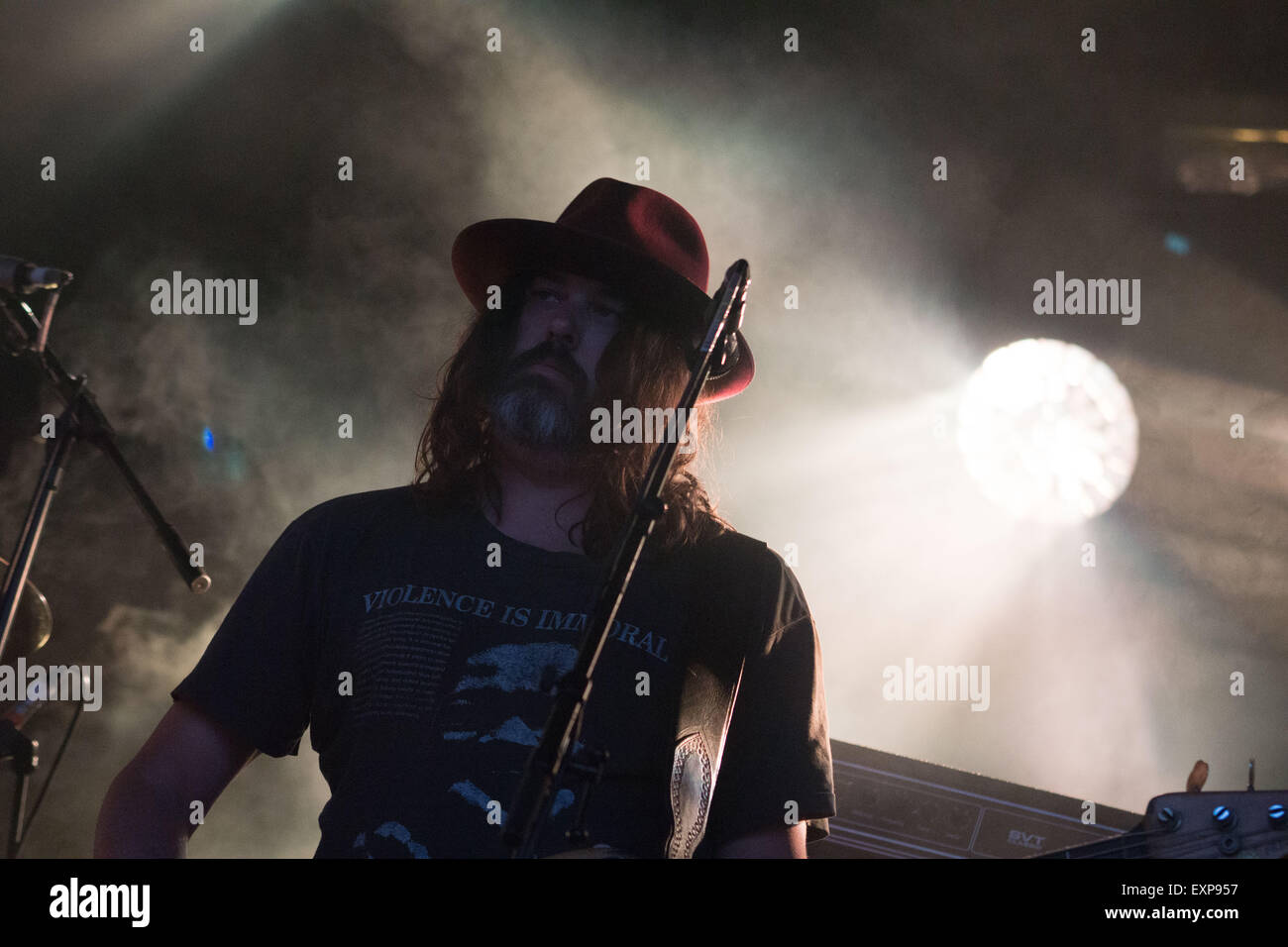 Lisa vickery hi-res stock photography and images - Alamy