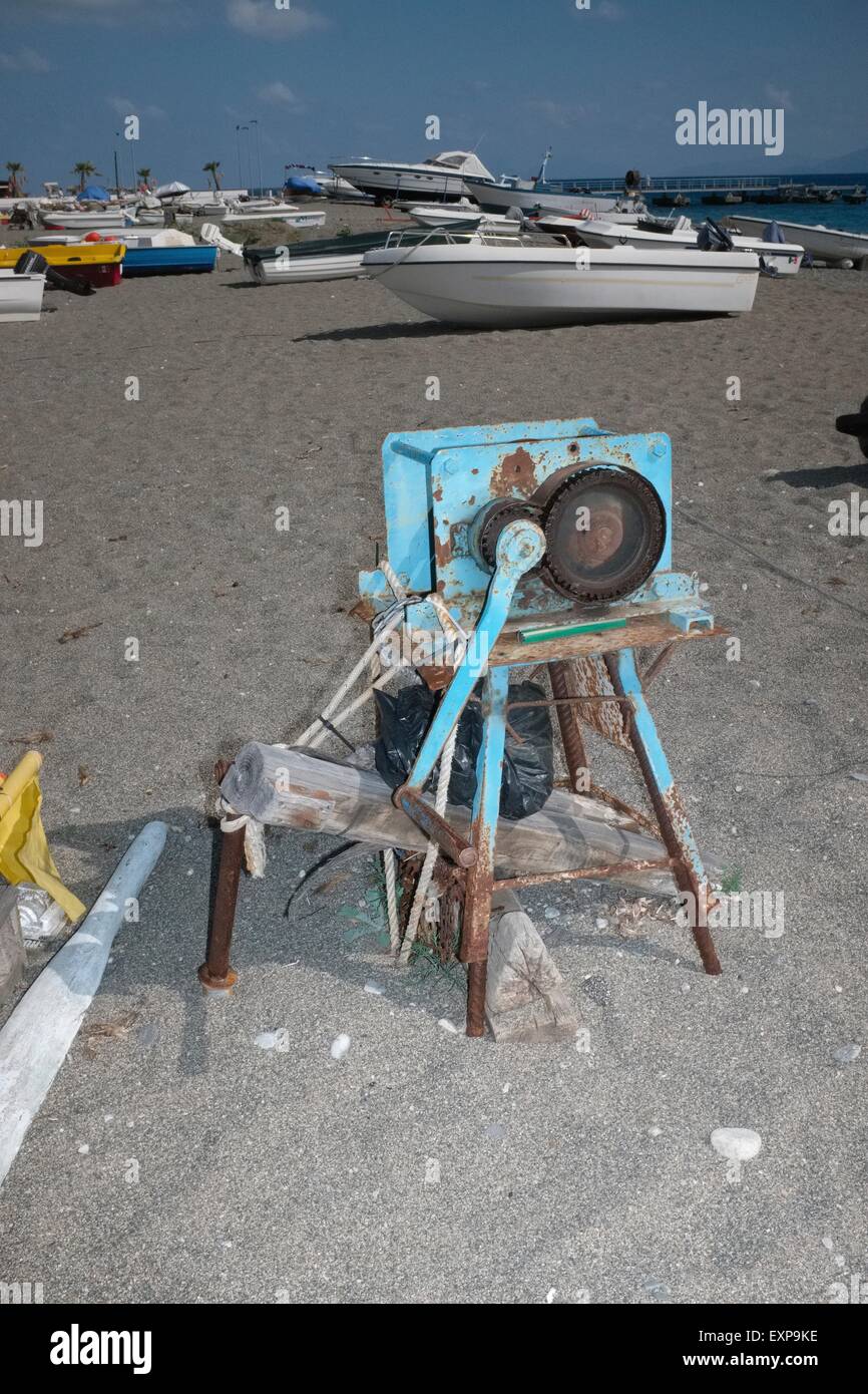 Boat winch cogs hi-res stock photography and images - Alamy