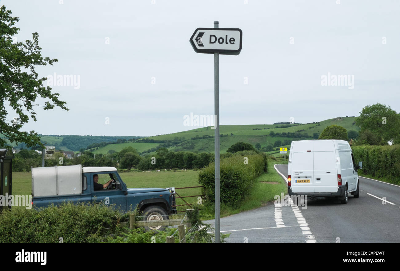Reform uk logo hi-res stock photography and images - Alamy