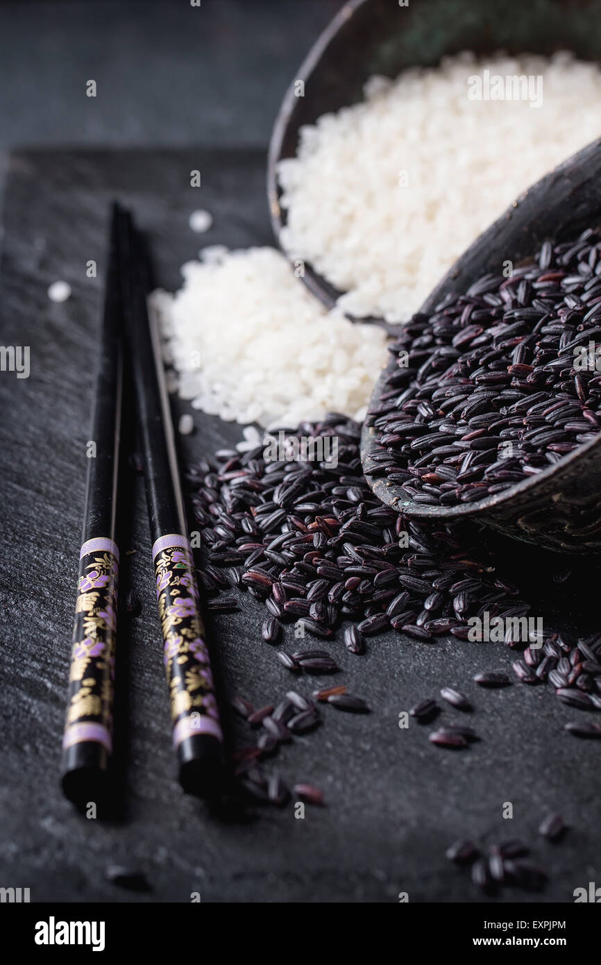 Black and white rice Stock Photo - Alamy