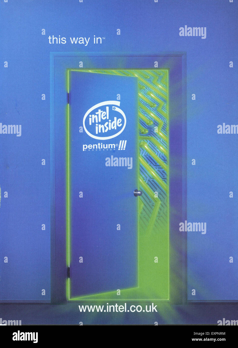 2000s technology hi-res stock photography and images - Alamy