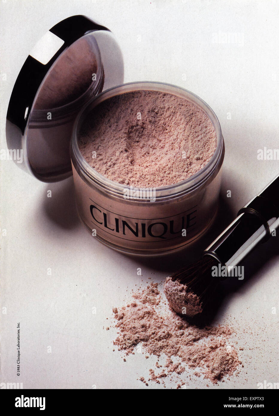 Clinique advert hi-res stock photography and images - Alamy