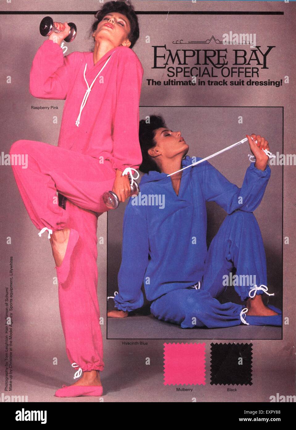 1980s uk fashion magazine advert hi-res stock photography and images ...