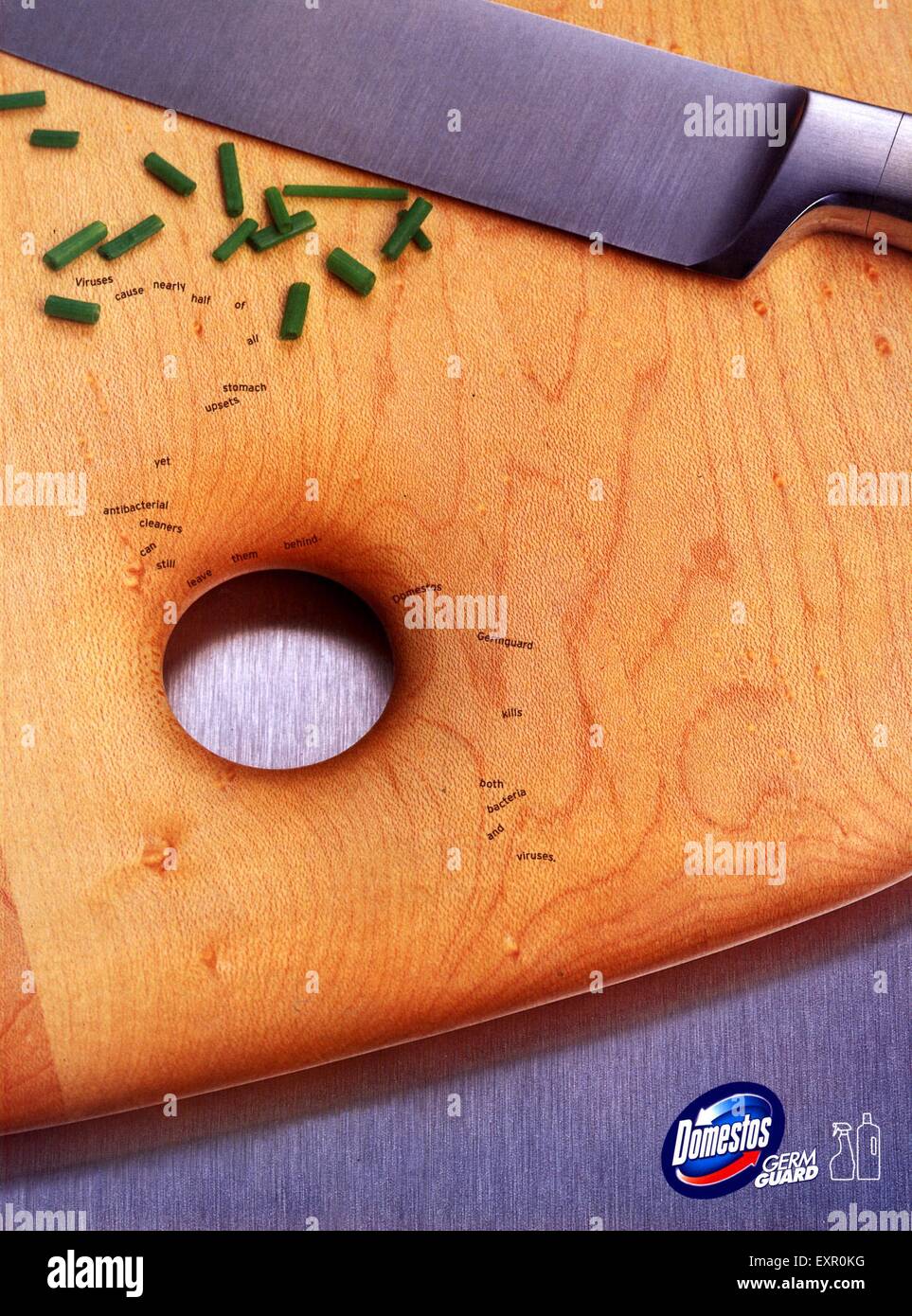 2000s uk domestos magazine advert hi-res stock photography and images ...