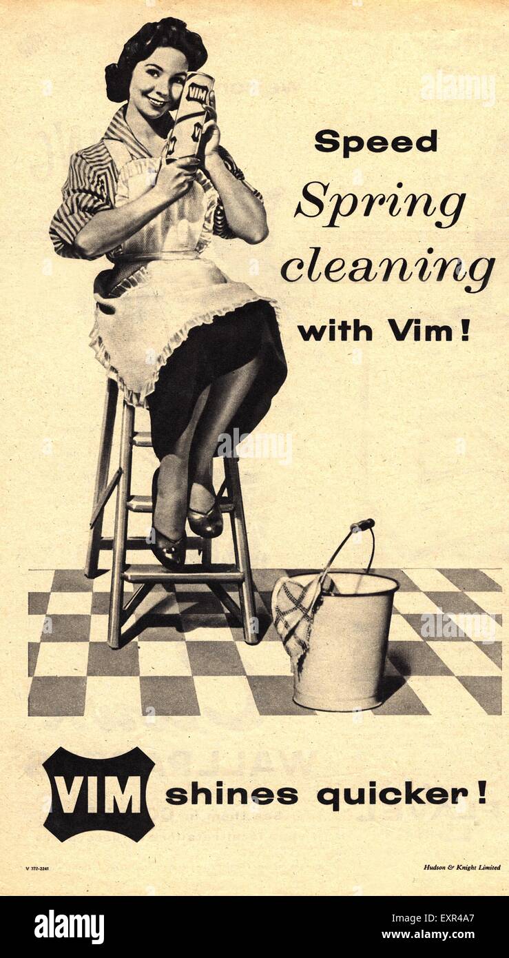1950s woman cleaning hi-res stock photography and images - Alamy