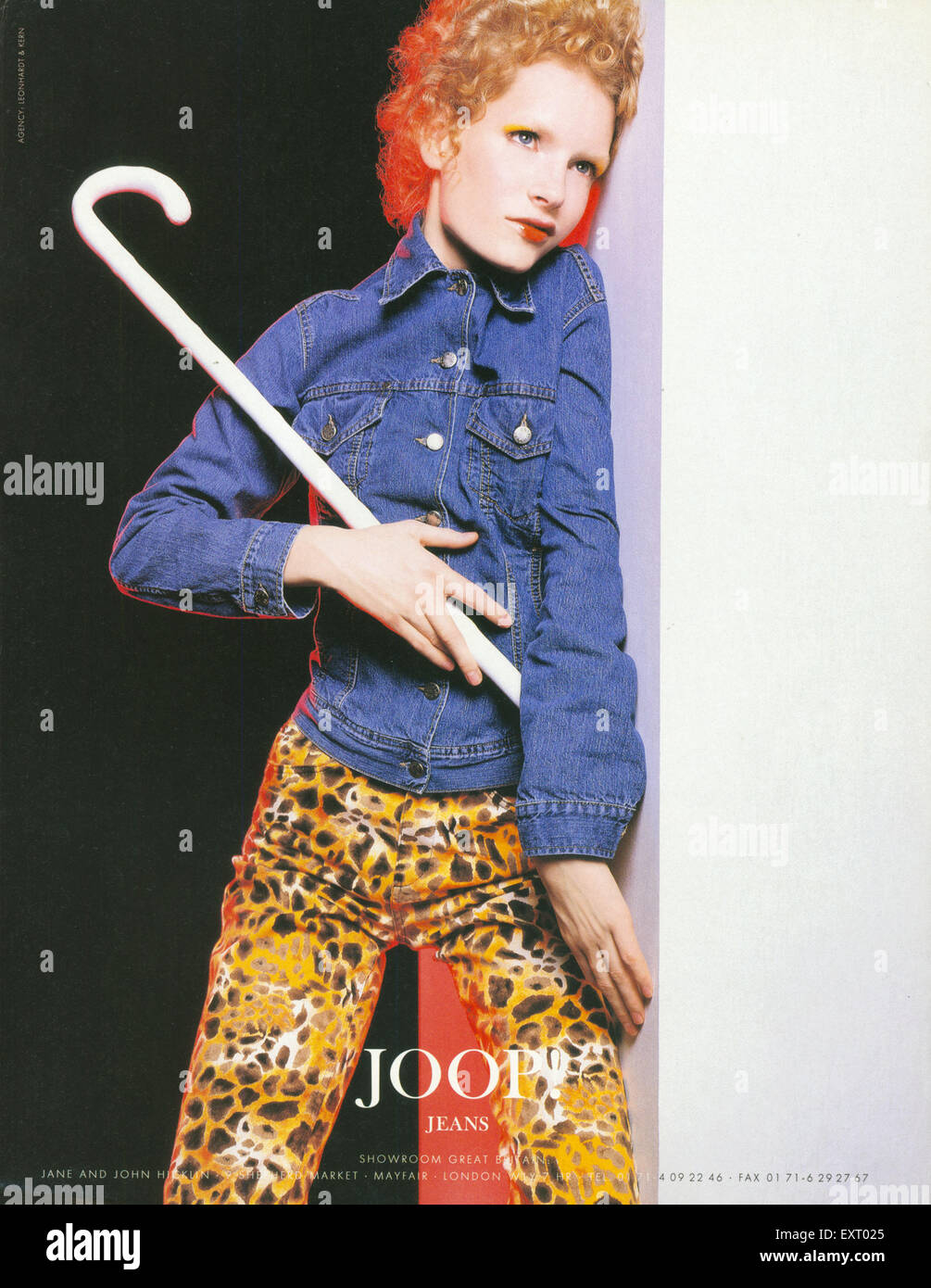 Print advert hi-res stock photography and images - Alamy