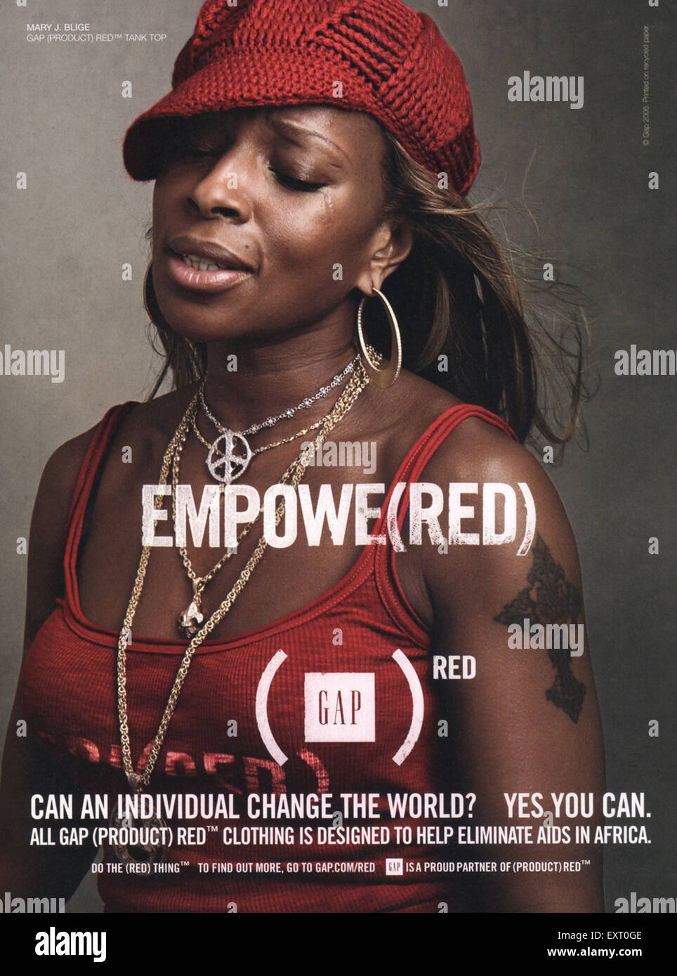 2000s USA Gap Red Magazine Advert Stock Photo - Alamy