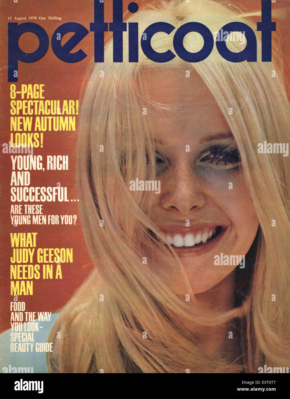 Uk teenagers 1970 hi-res stock photography and images - Alamy