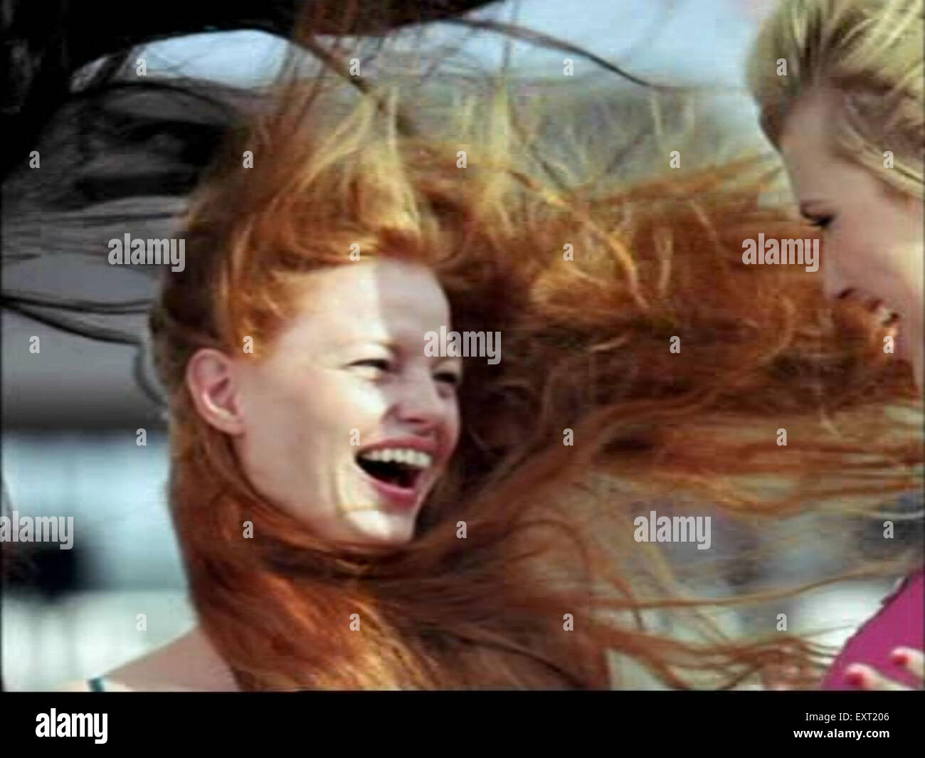 2000s UK Eon TV Advert (Grab Stock Photo - Alamy