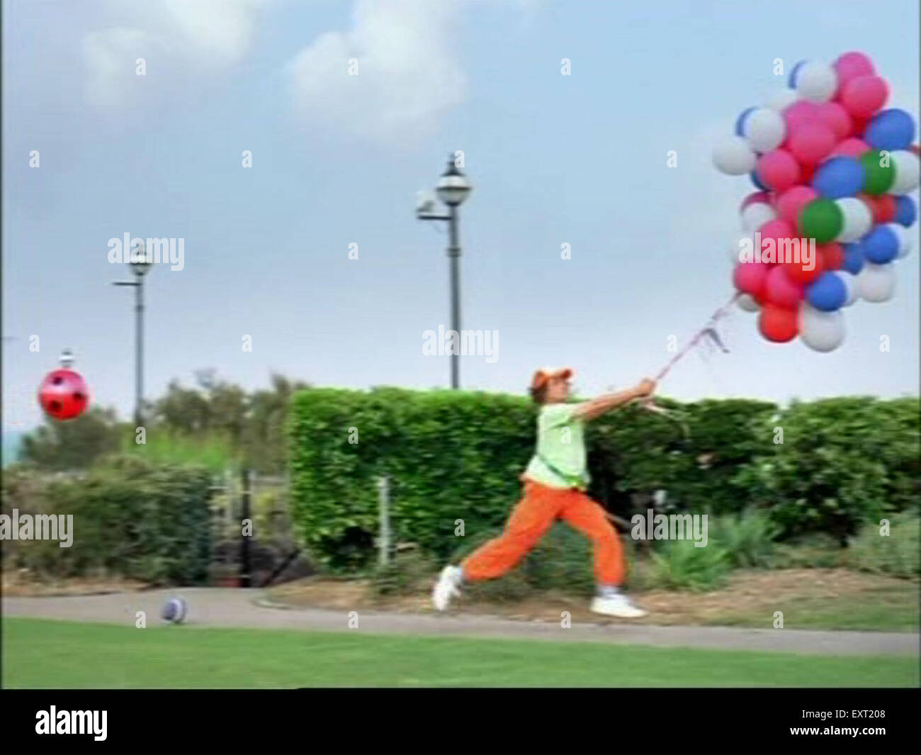 2000s UK Eon TV Advert (Grab Stock Photo - Alamy