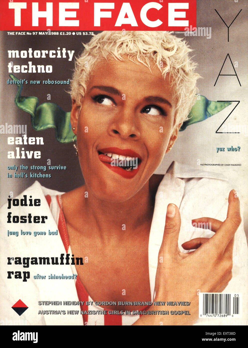 The face magazine cover 1980s hi-res stock photography and images - Alamy