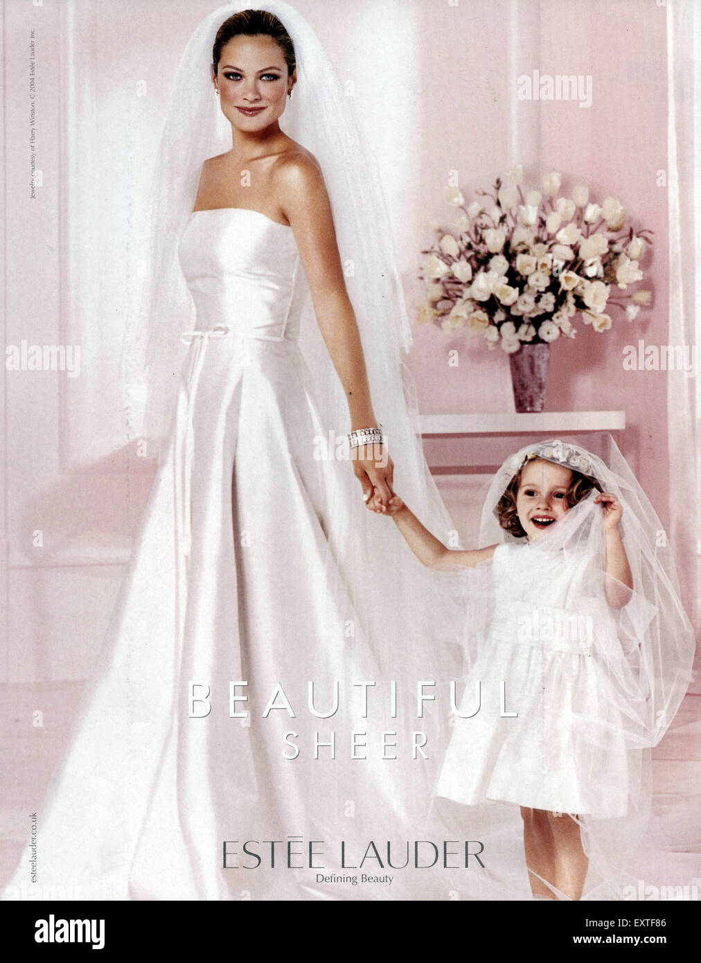 2000s UK Estee Lauder Magazine Advert Stock Photo - Alamy