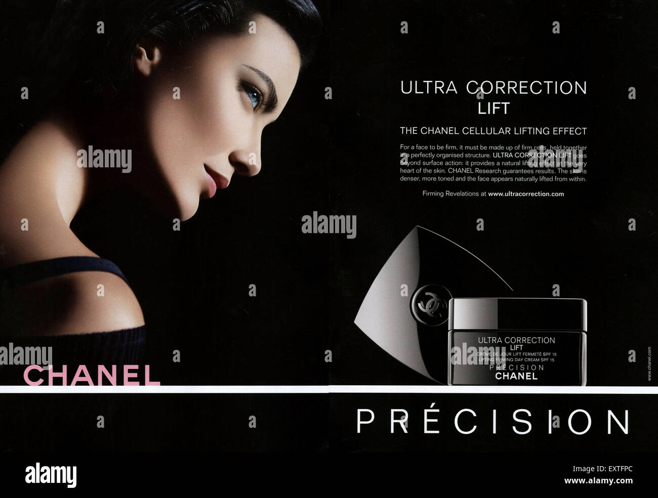 2000s UK Chanel Magazine Advert Stock Photo - Alamy