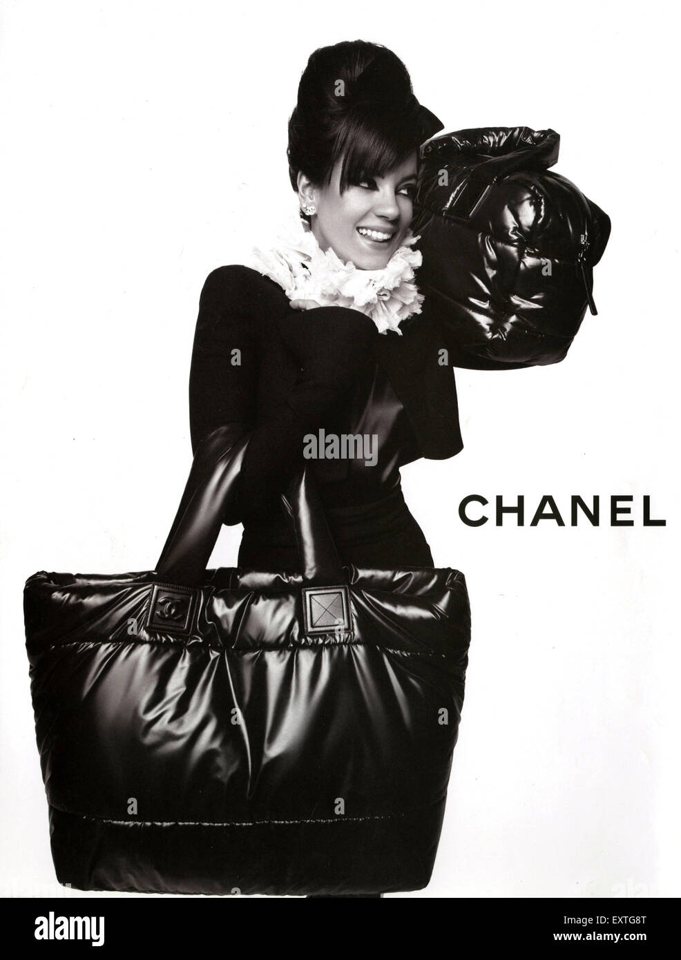 2000s UK Chanel Magazine Advert Stock Photo - Alamy