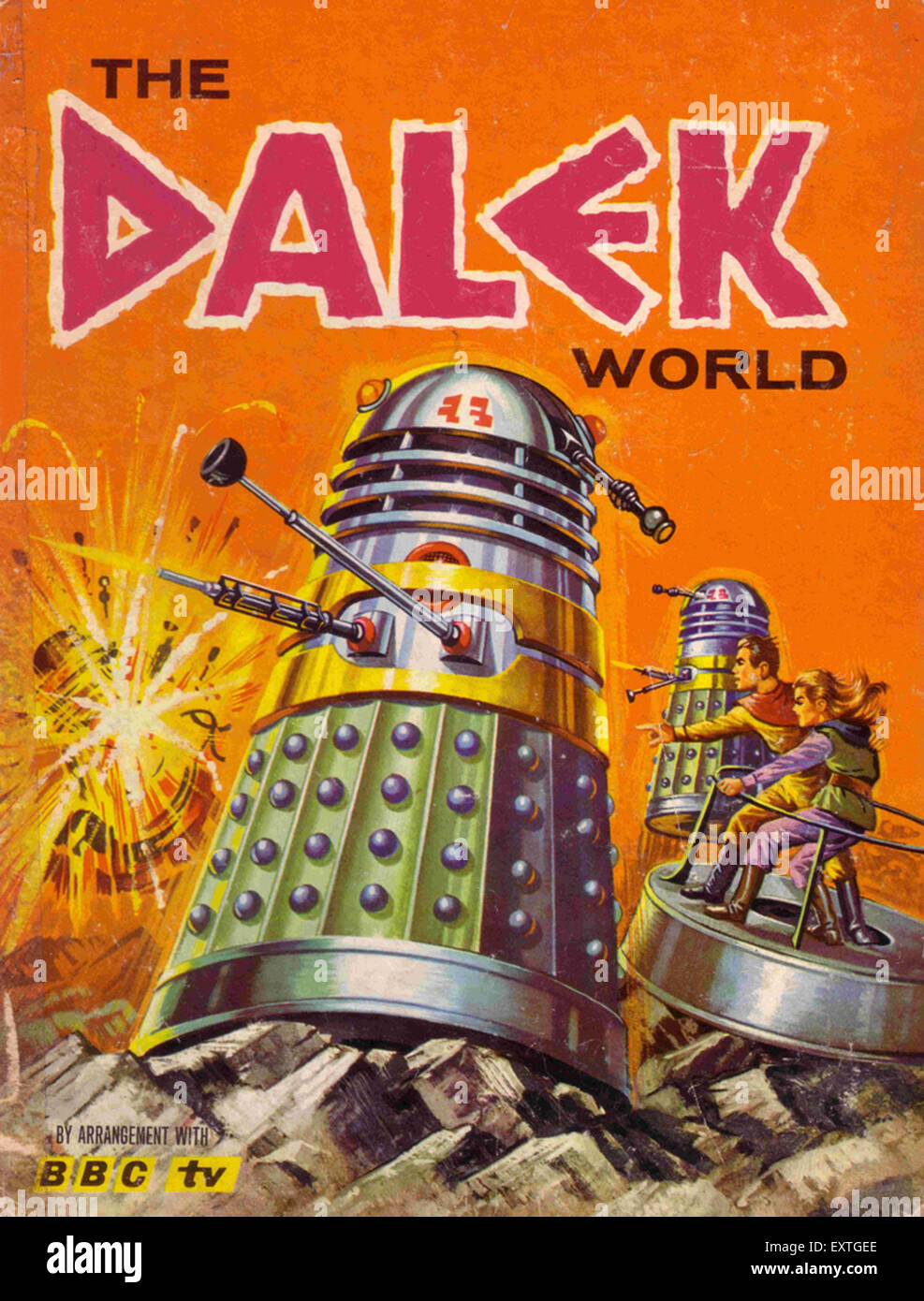 The dalek world book hi-res stock photography and images - Alamy
