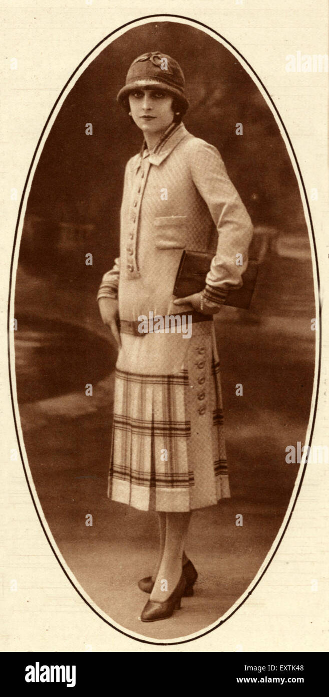 1925 fashion hi-res stock photography and images - Alamy