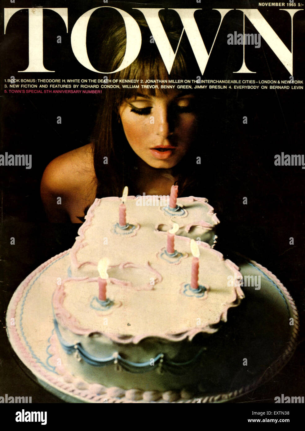 1960s uk town magazine cover hi-res stock photography and images - Alamy