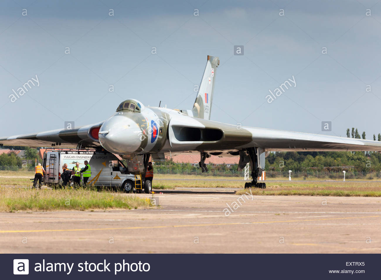 Avro Vulcan Crew High Resolution Stock Photography and Images - Alamy